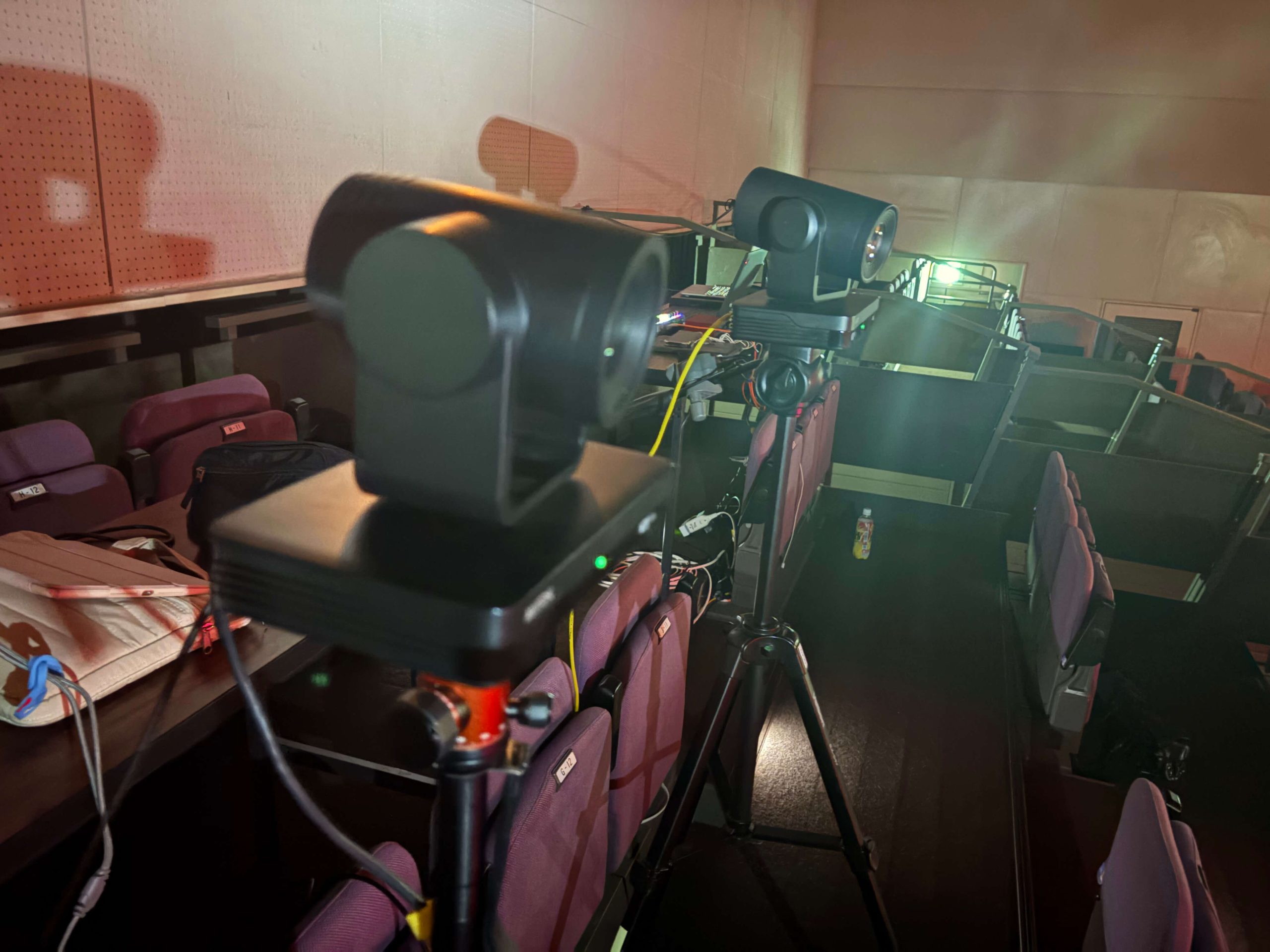 TriCaster 로 무대 제작 간소화 – DVNEST